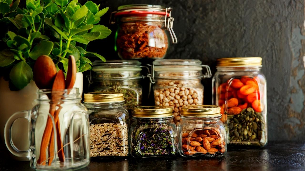 10 tips for eating Organic Food on a Budget - Natural Home